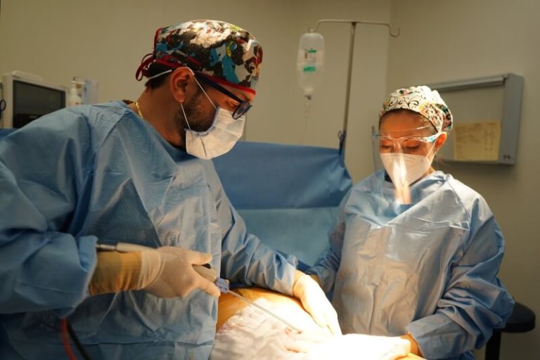 Dr. Juan Pablo Cervantes | Plástica Tijuana, Plastic Surgery